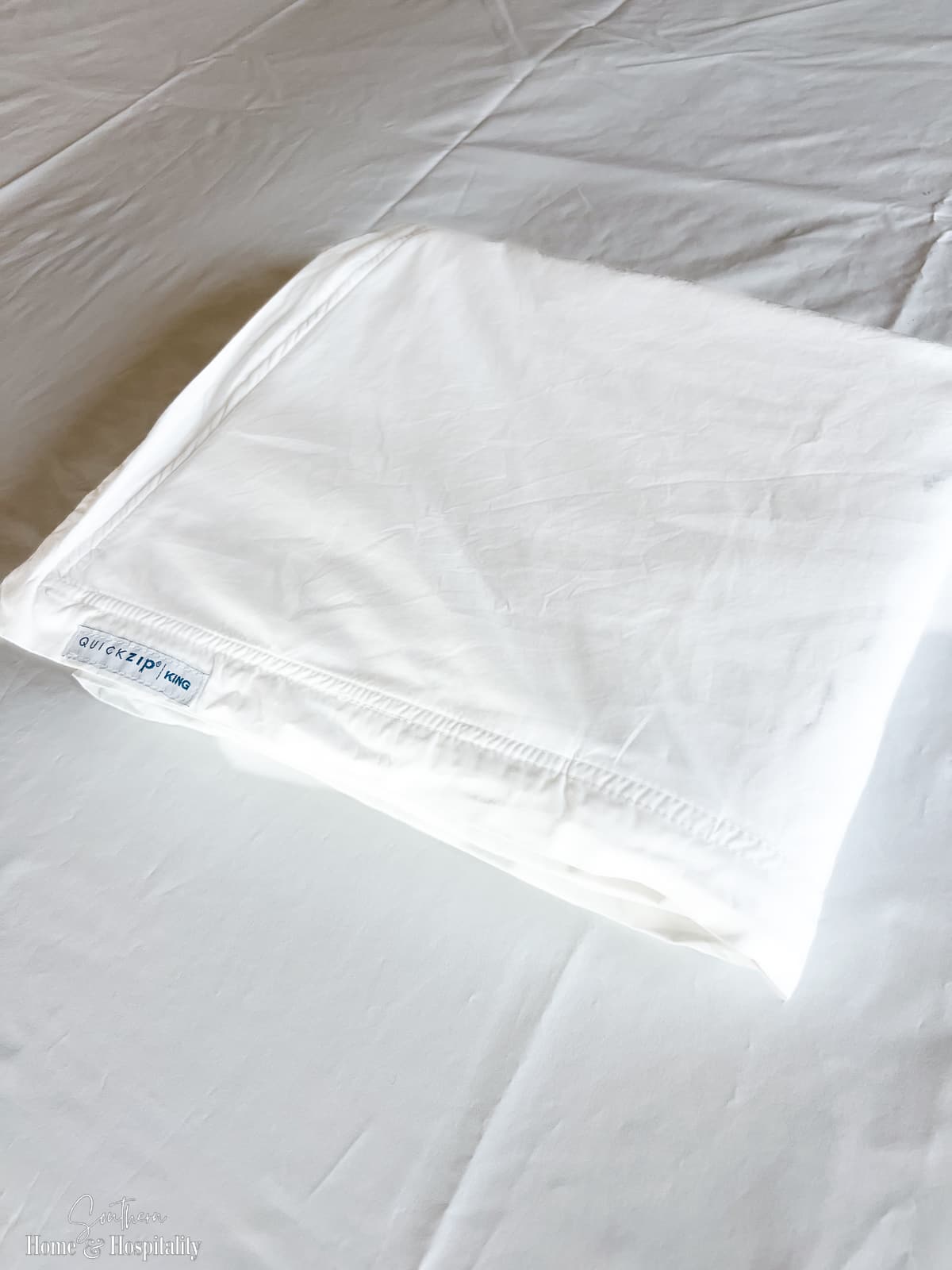 The Best Way to Put on Bed Sheets: Tips, Tricks, and Hacks - Southern Home and Hospitality