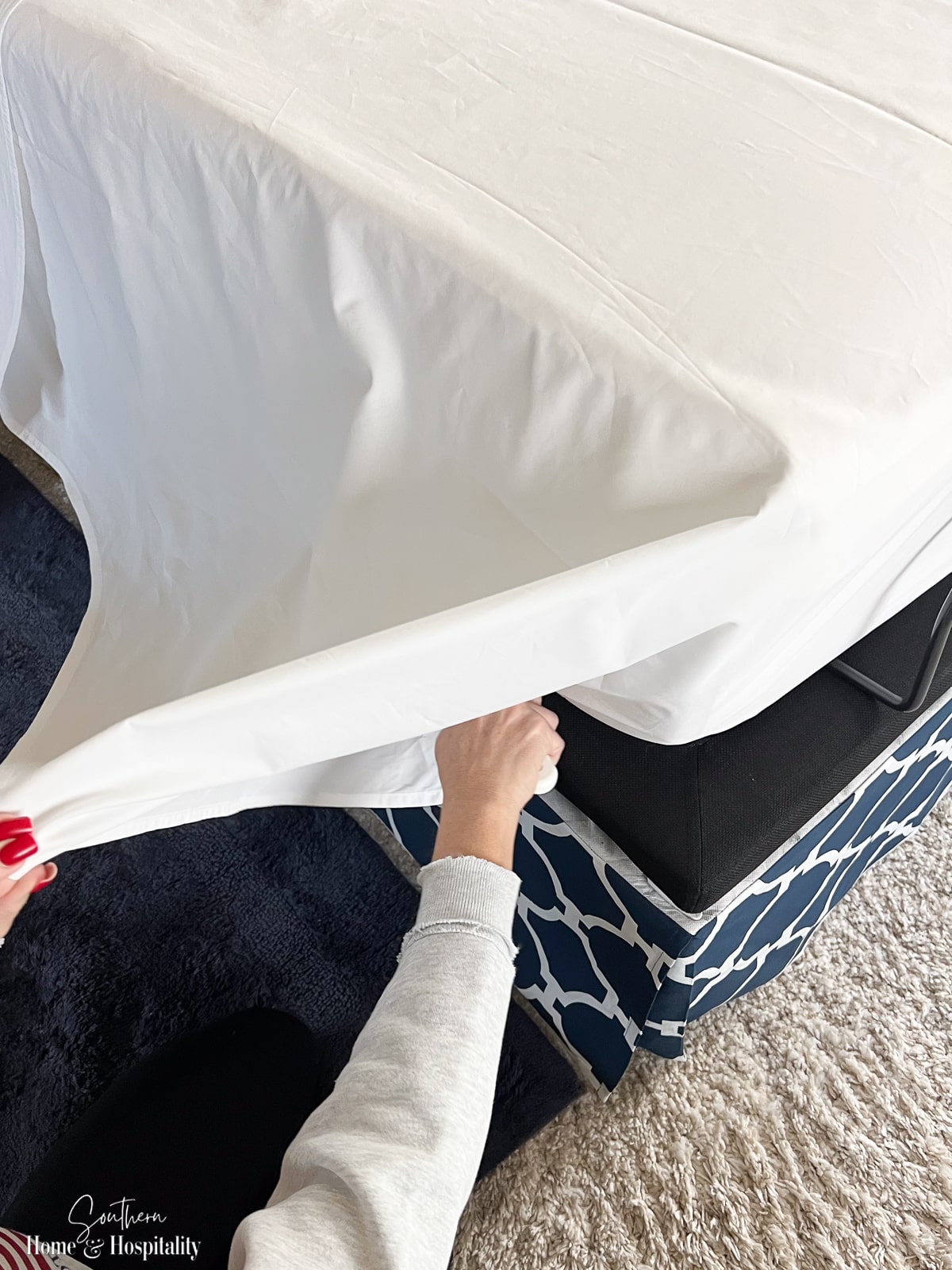 The Best Way to Put on Bed Sheets: Tips, Tricks, and Hacks - Southern Home and Hospitality