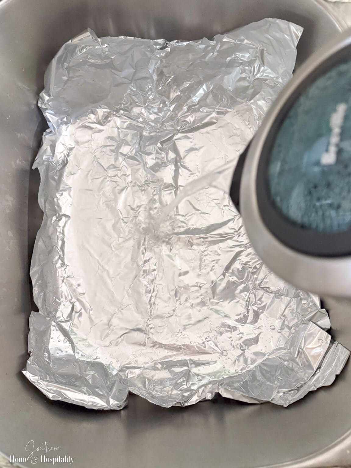 How to Clean Silver with Aluminum Foil and Baking Soda (No Scrubbing ...